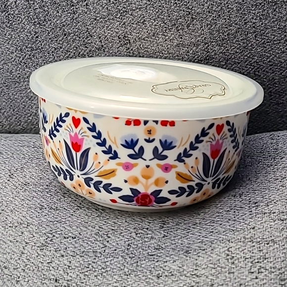 Grace Pantry | Kitchen | Grace Pantry Fine Porcelain Bowl With Cover ...